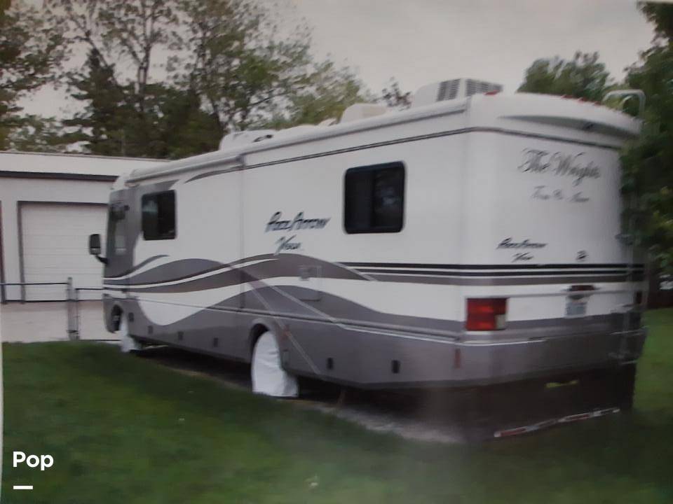 Newville, IL - 1999 34N Pace Arrow Vision Series For Sale - Fleetwood ...