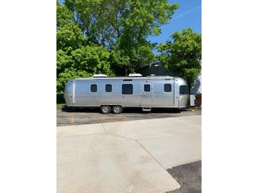 Airstream CLASSIC 33FB RVs For Sale: 30 RVs - RV Trader
