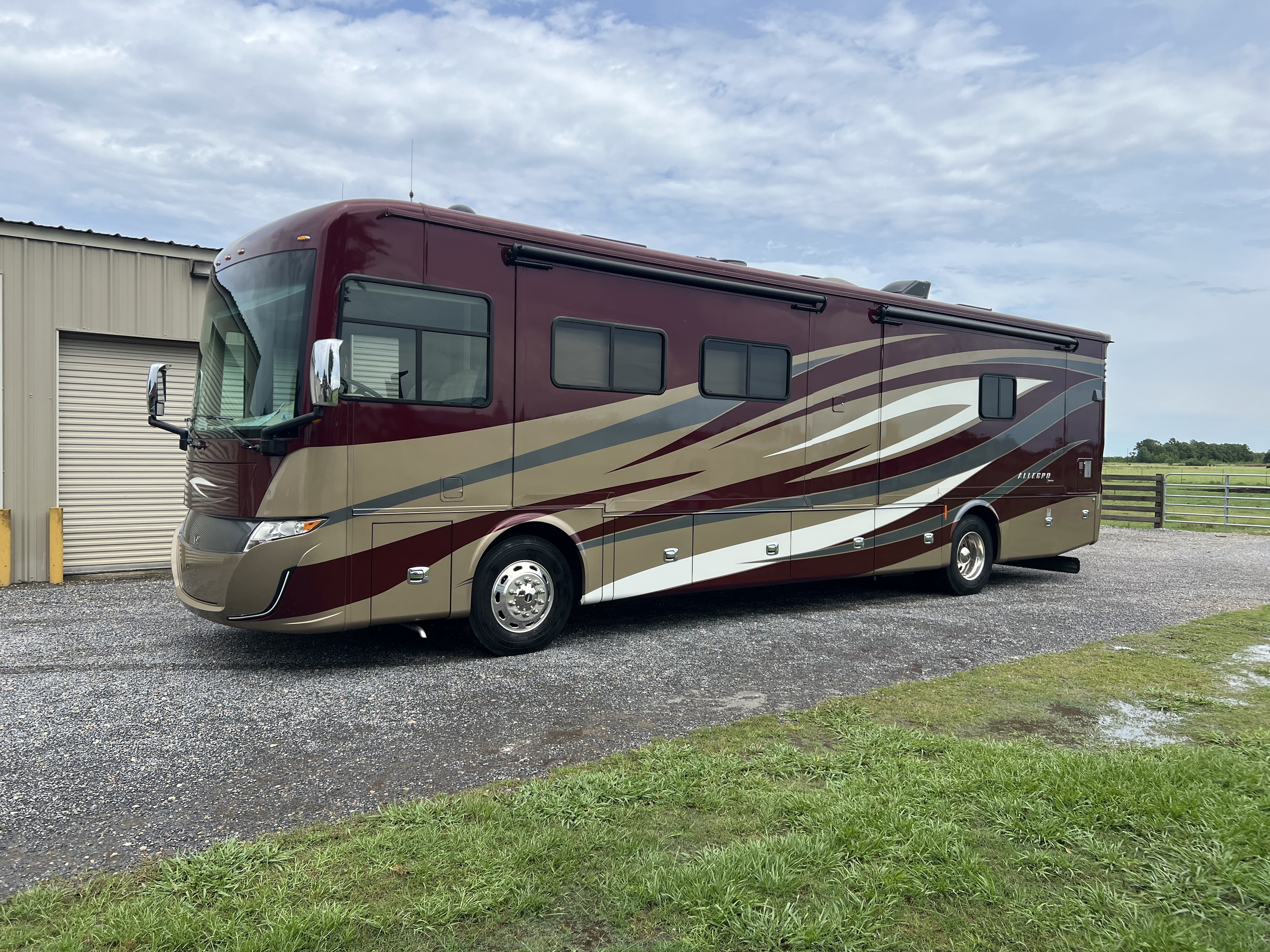 Allegro Red 37PA For Sale - Tiffin Motorhomes RVs Near Me - RV Trader
