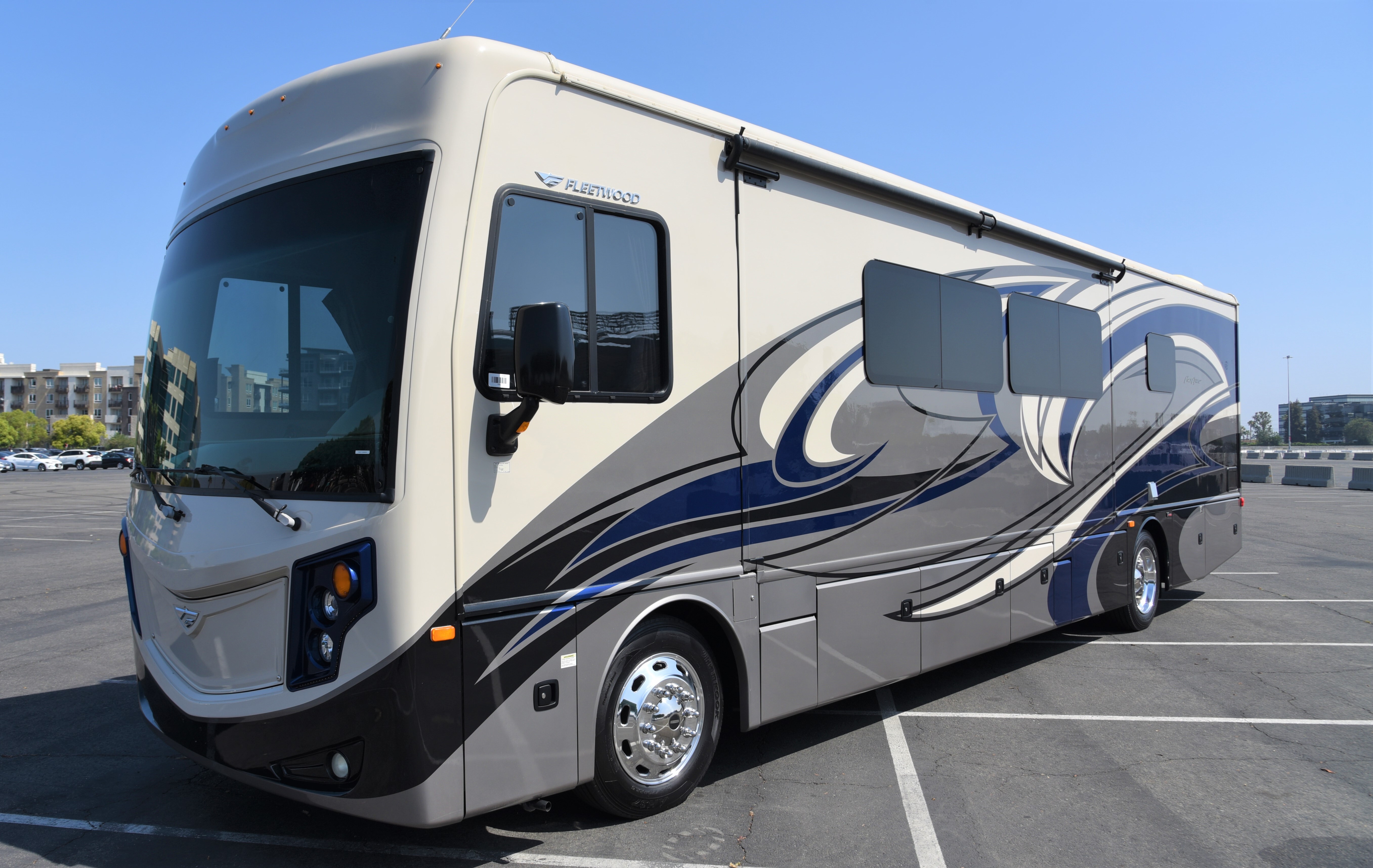 Pace Arrow 36U For Sale - Fleetwood RVs Near Me - RV Trader