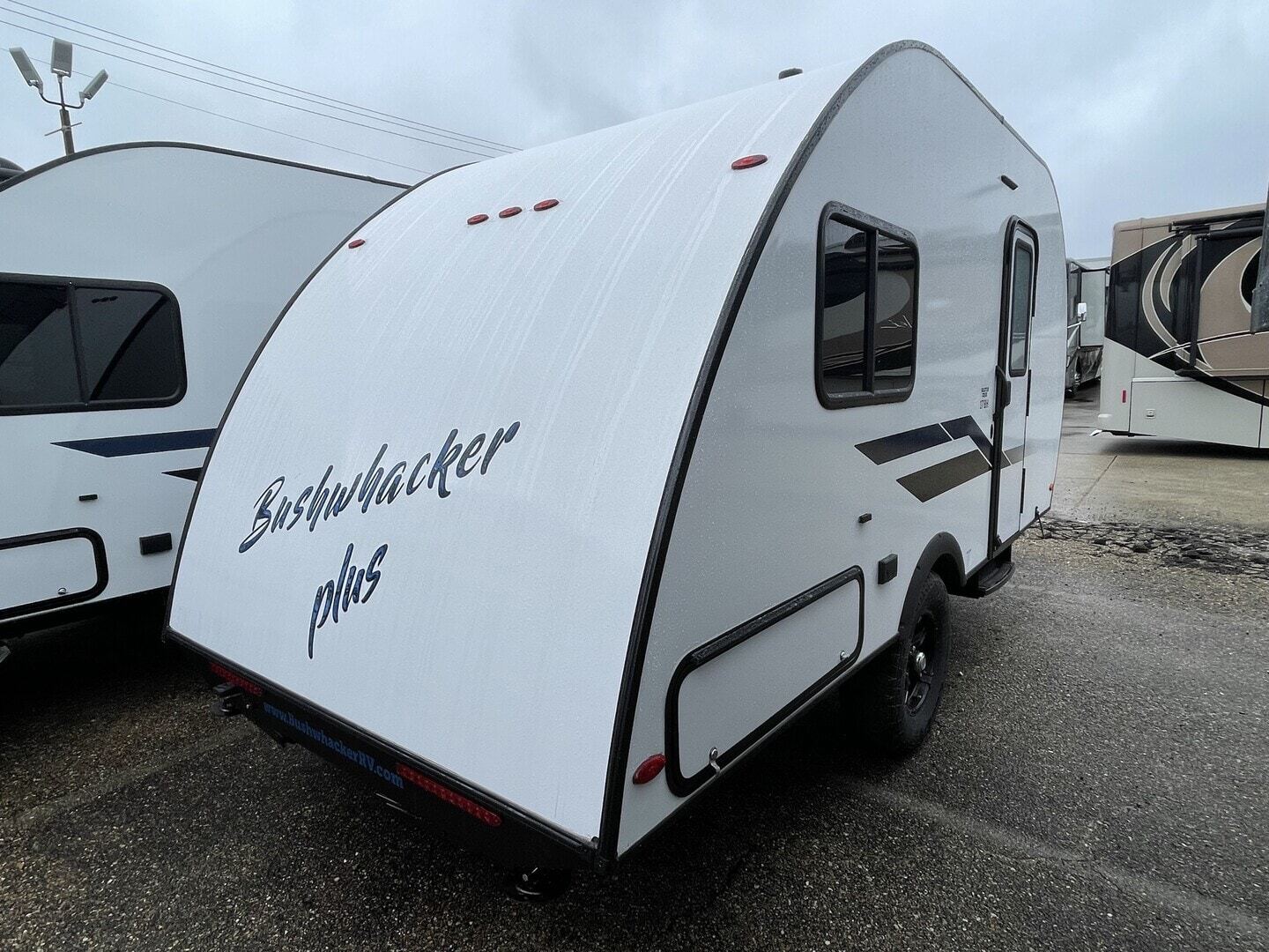 Bushwhacker Plus 17BH For Sale - Braxton Creek Travel Trailers Near Me ...