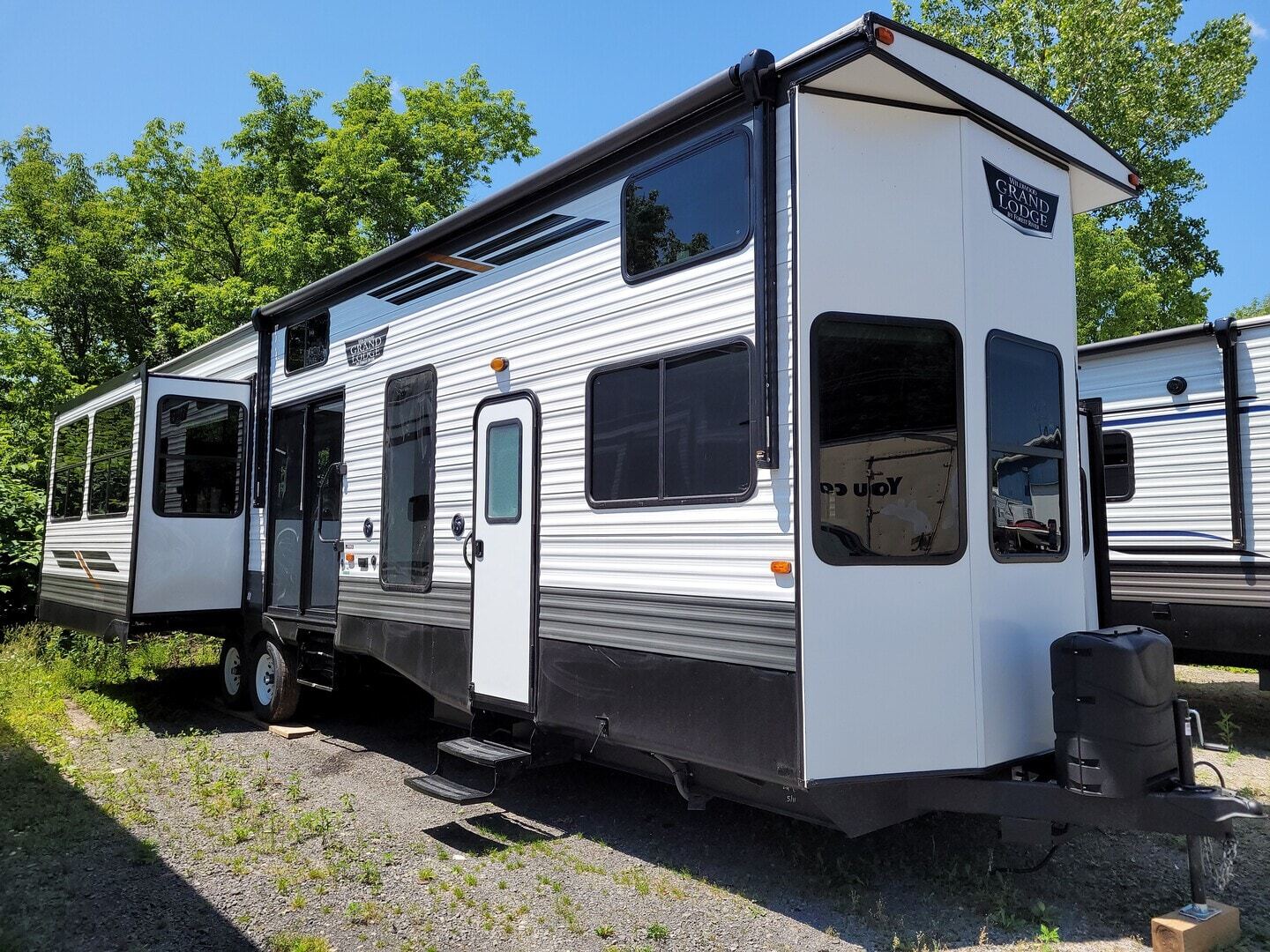 Wildwood Grand Lodge For Sale - Forest River RVs Near Me - RV Trader