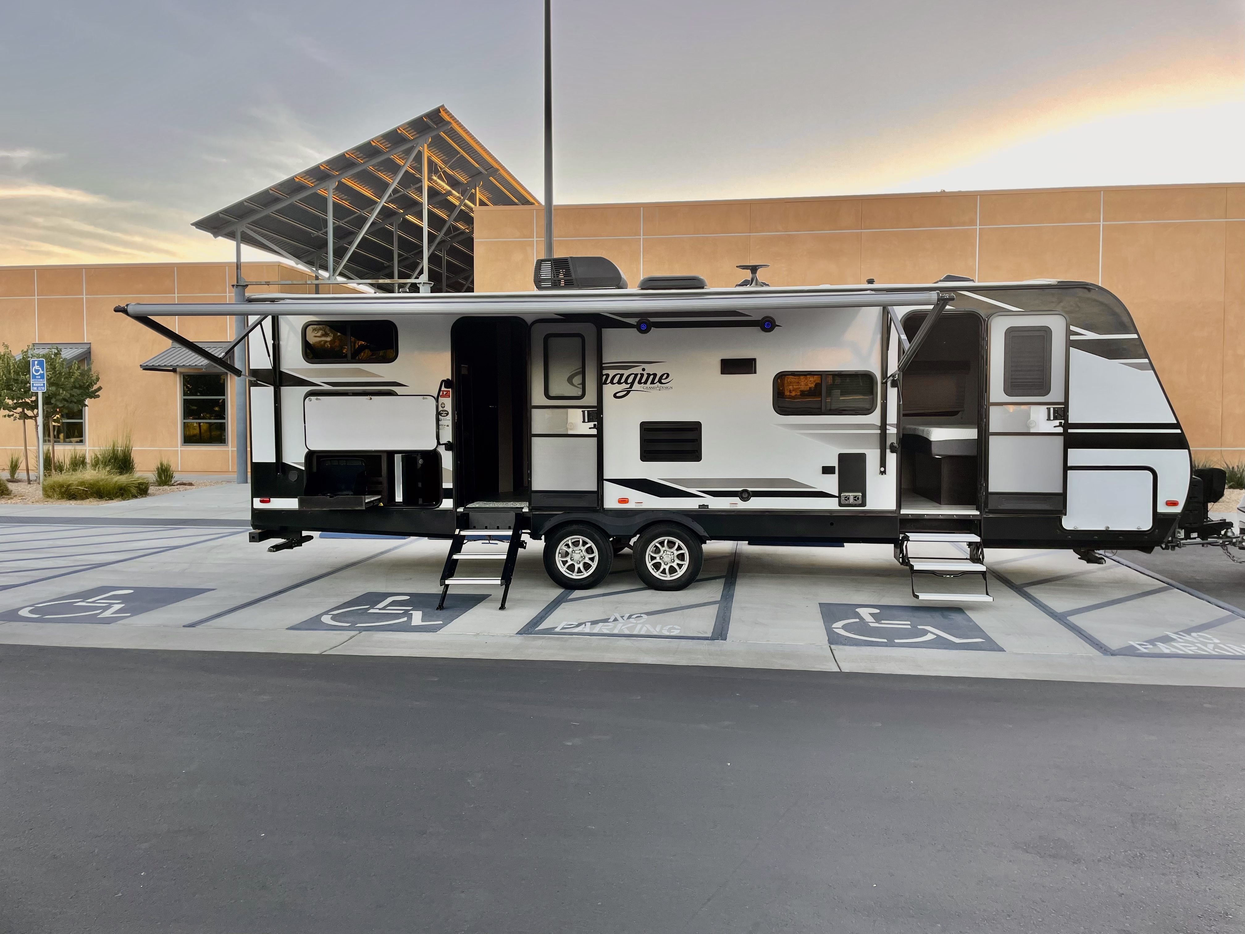 Imagine 2800BH For Sale - Grand Design RVs Near Me - RV Trader