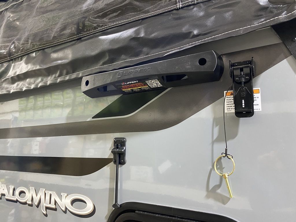 2023 Palomino Backpack Edition Backpack Truck Camper Soft Side SS-500 ...