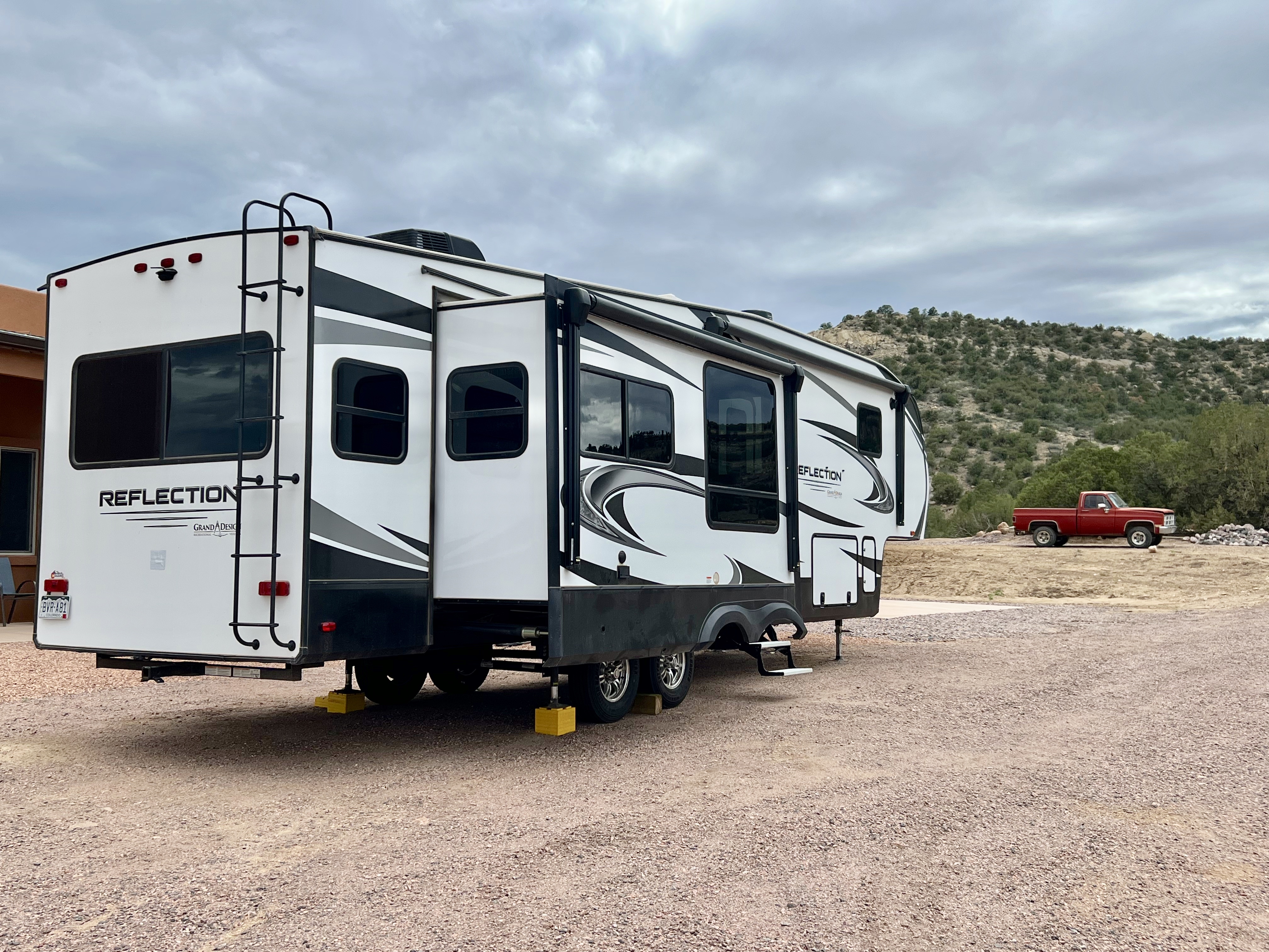 Reflection 337RLS For Sale - Grand Design Fifth Wheels Near Me - RV Trader