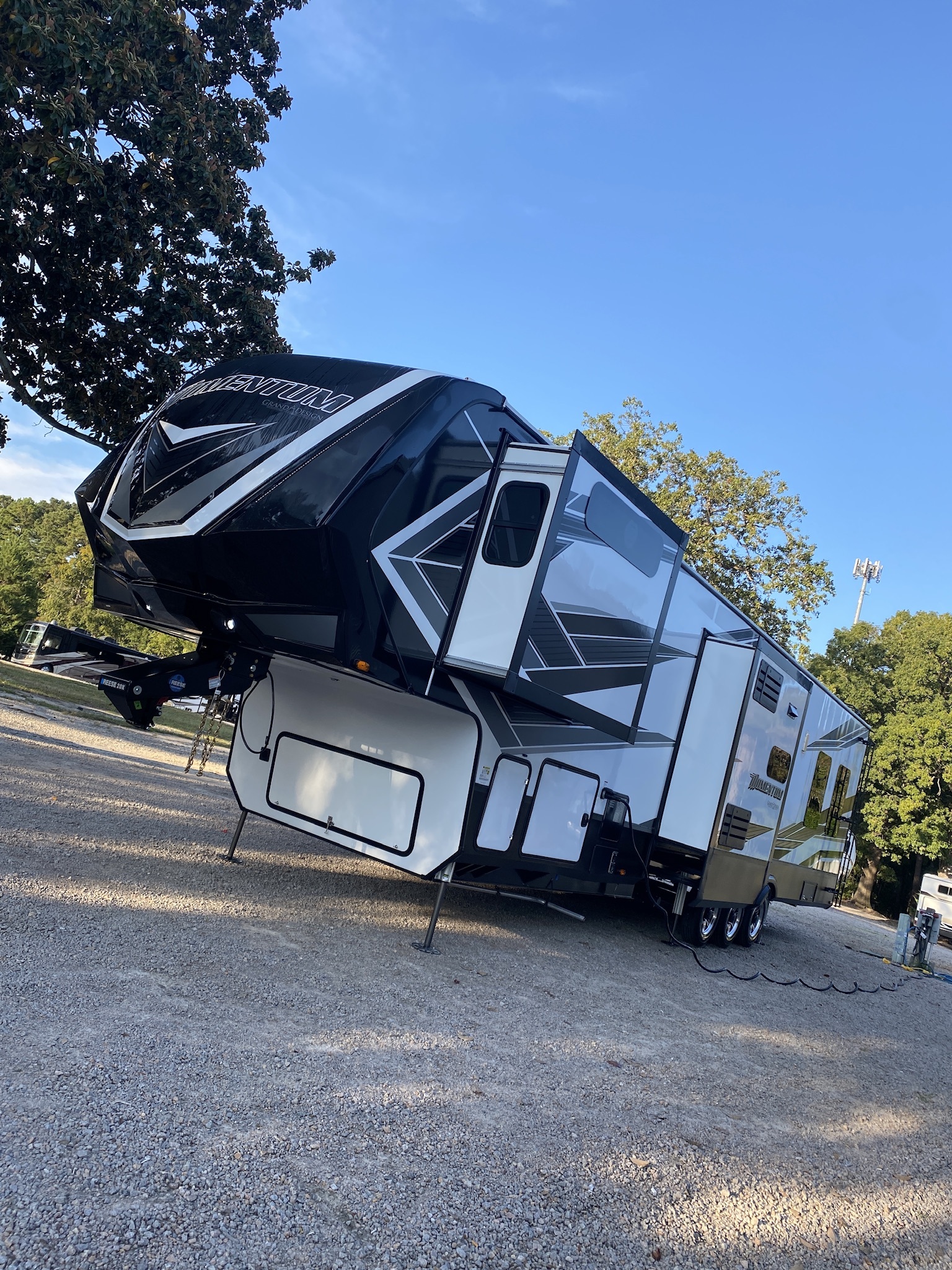 Momentum 397TH For Sale - Grand Design RVs Near Me - RV Trader