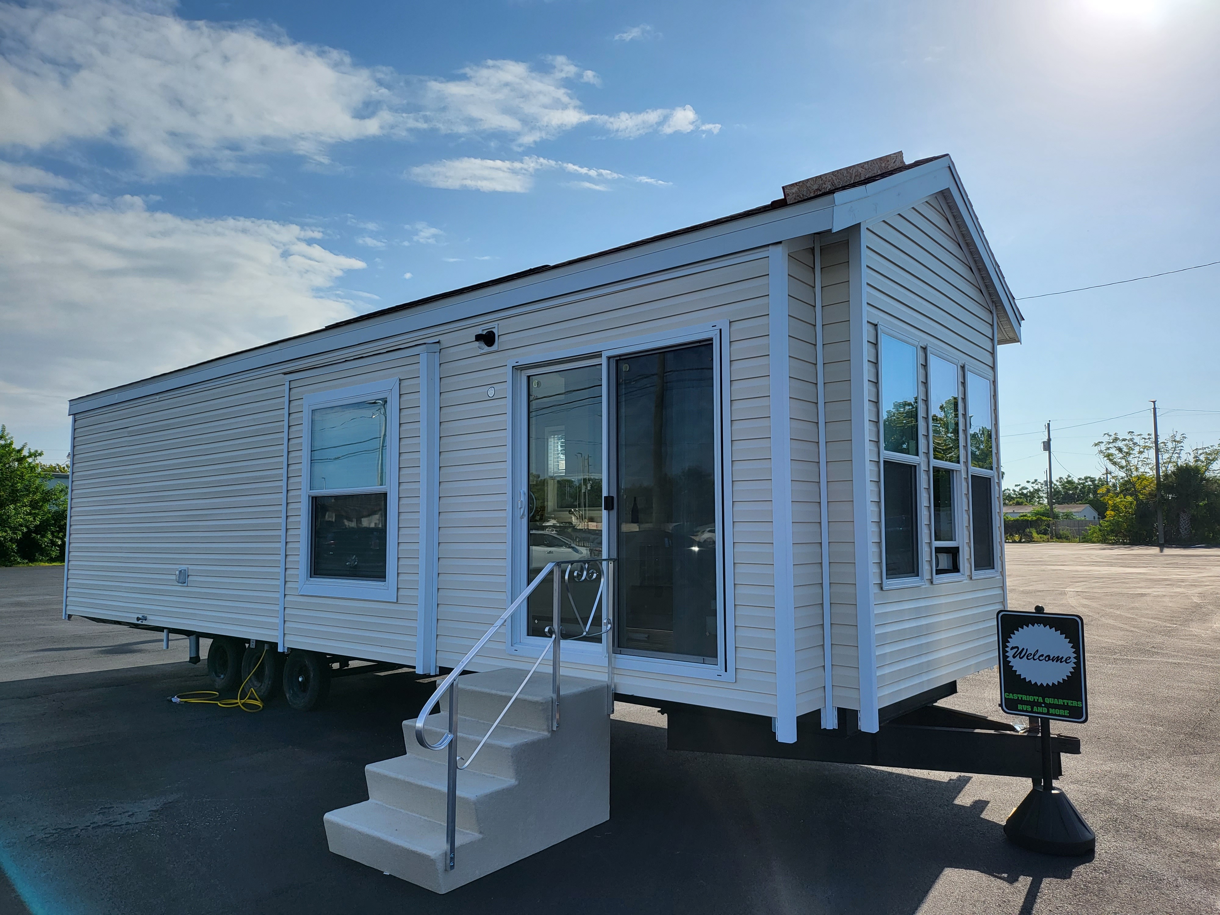 Chariot Eagle For Sale - Chariot Eagle Park Models Near Me - RV Trader