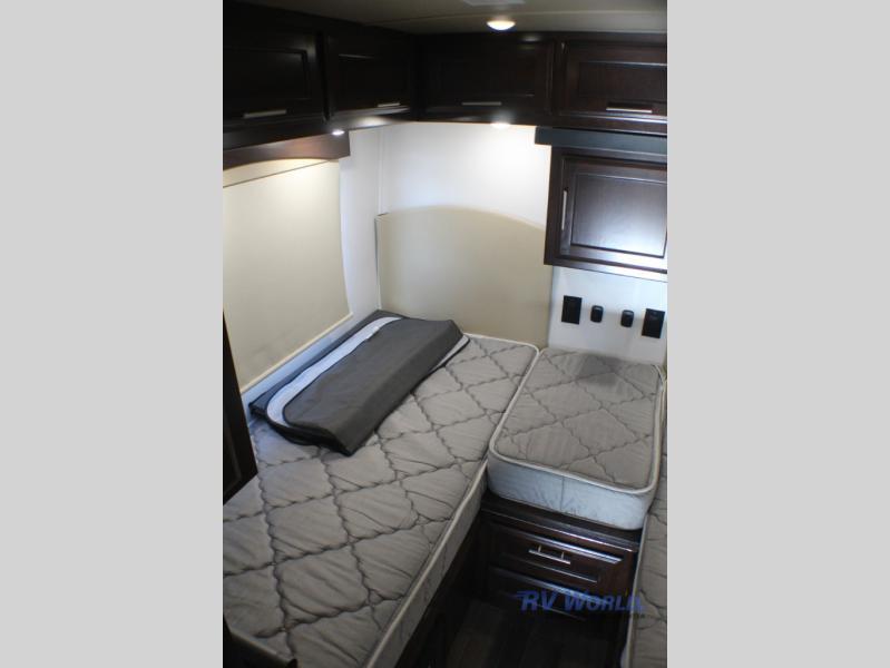 2021 Regency Rv Ultra Brougham UB25TBS For Sale in Yuma, AZ - RV Trader