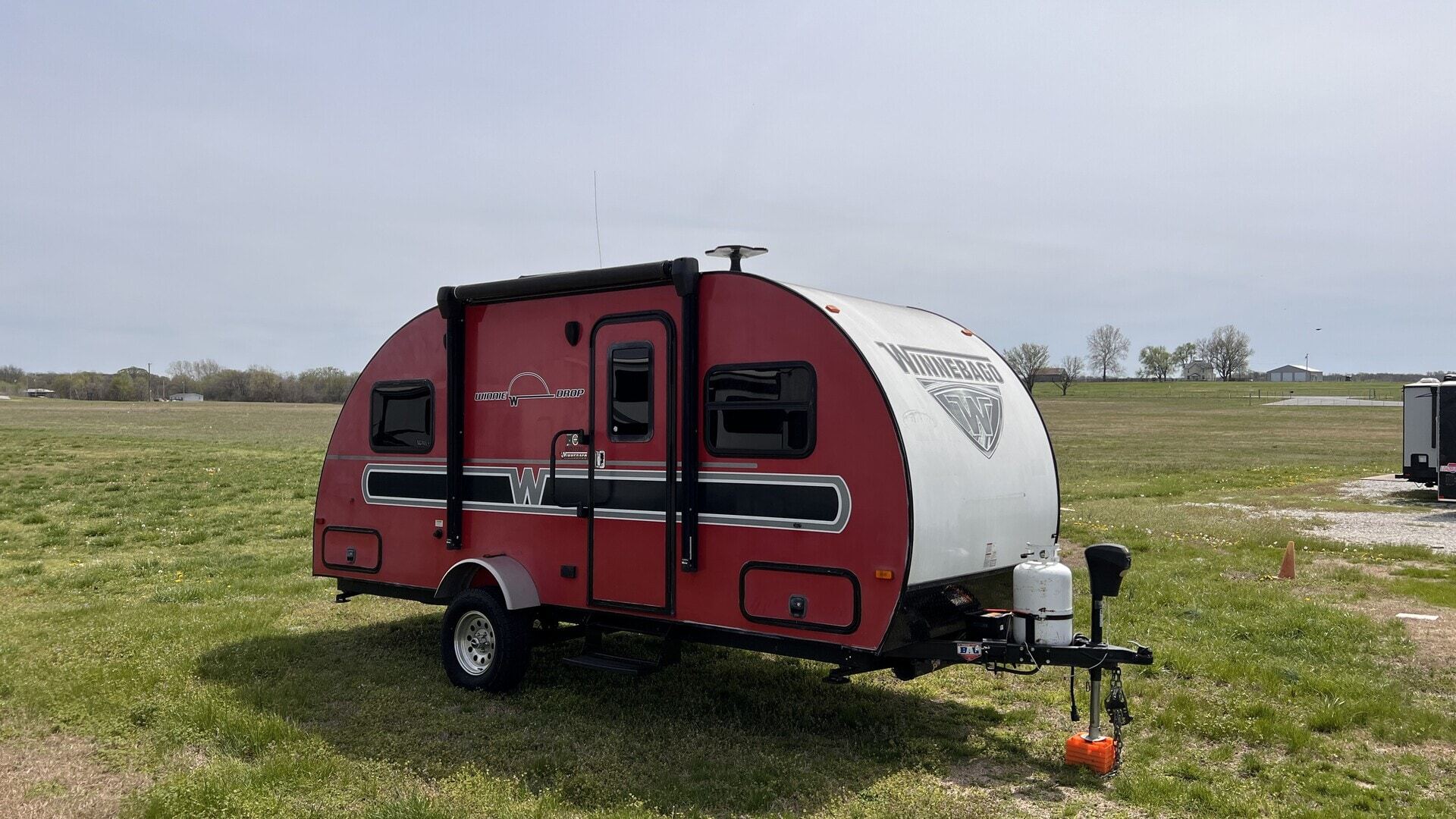 Winnebago Winnie Drop Floor Plans | Floor Roma