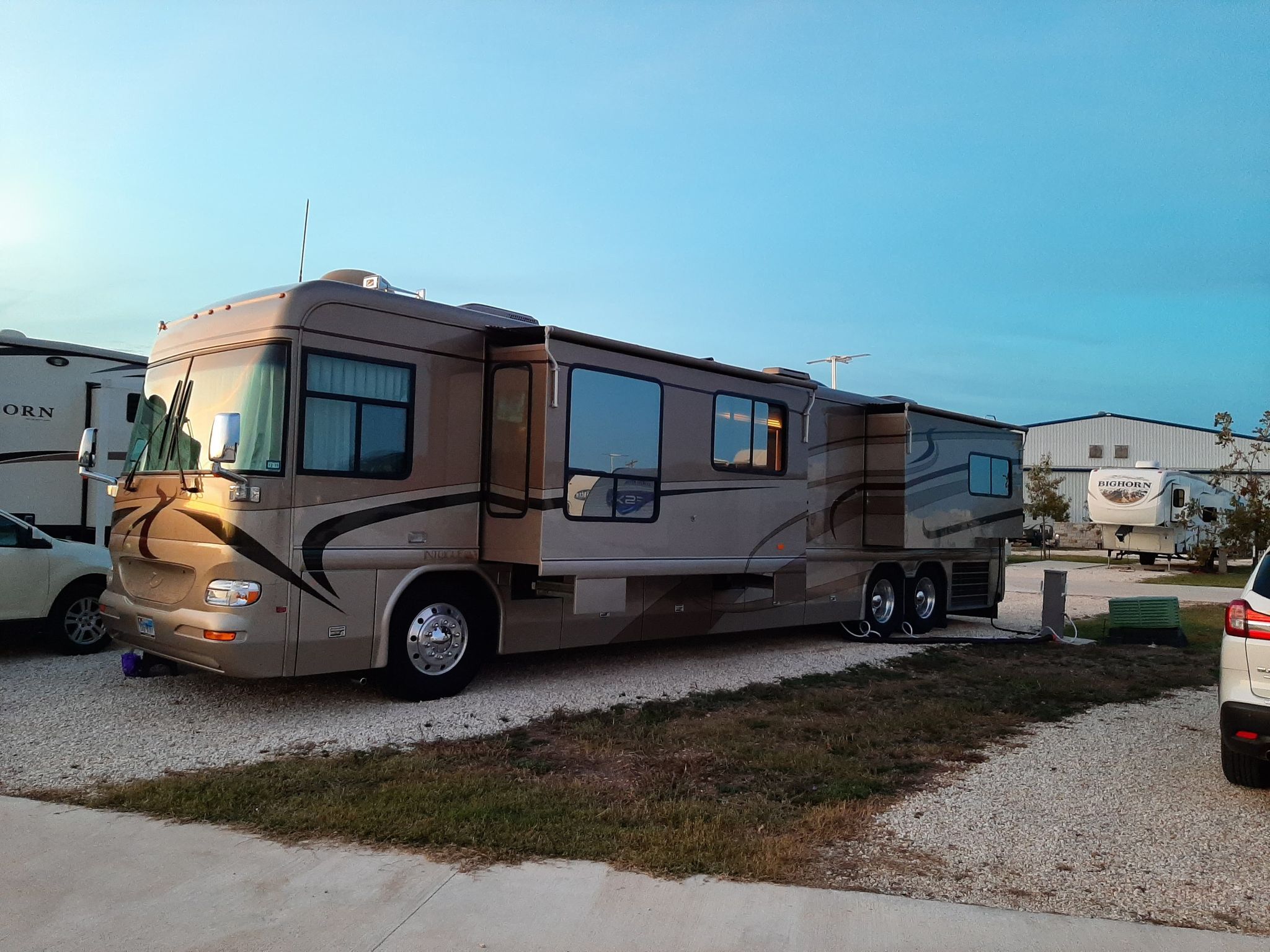 2001-2004 Country Coach For Sale - Country Coach RVs - RV Trader