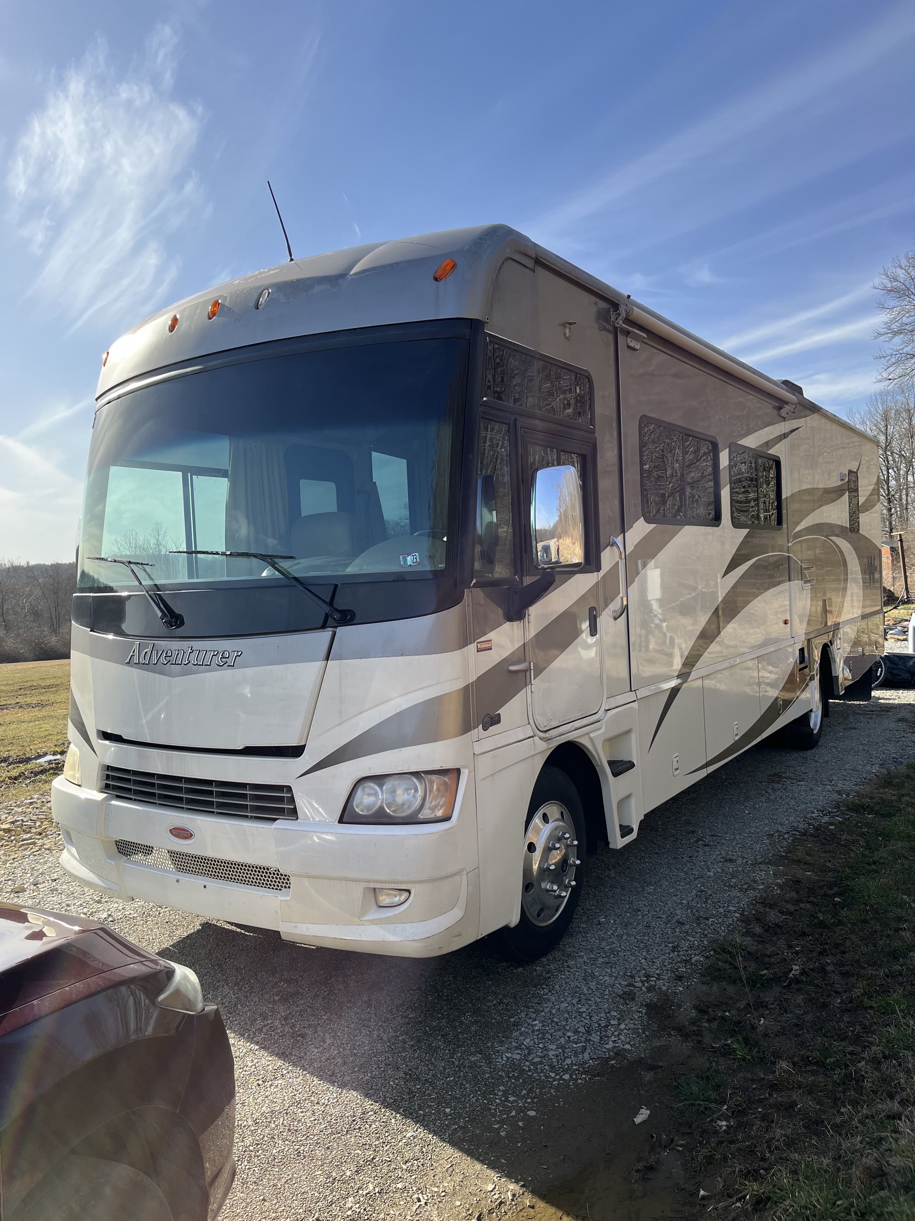 Baden, PA - Adventurer For Sale - Winnebago Class A RVs - Class A ...