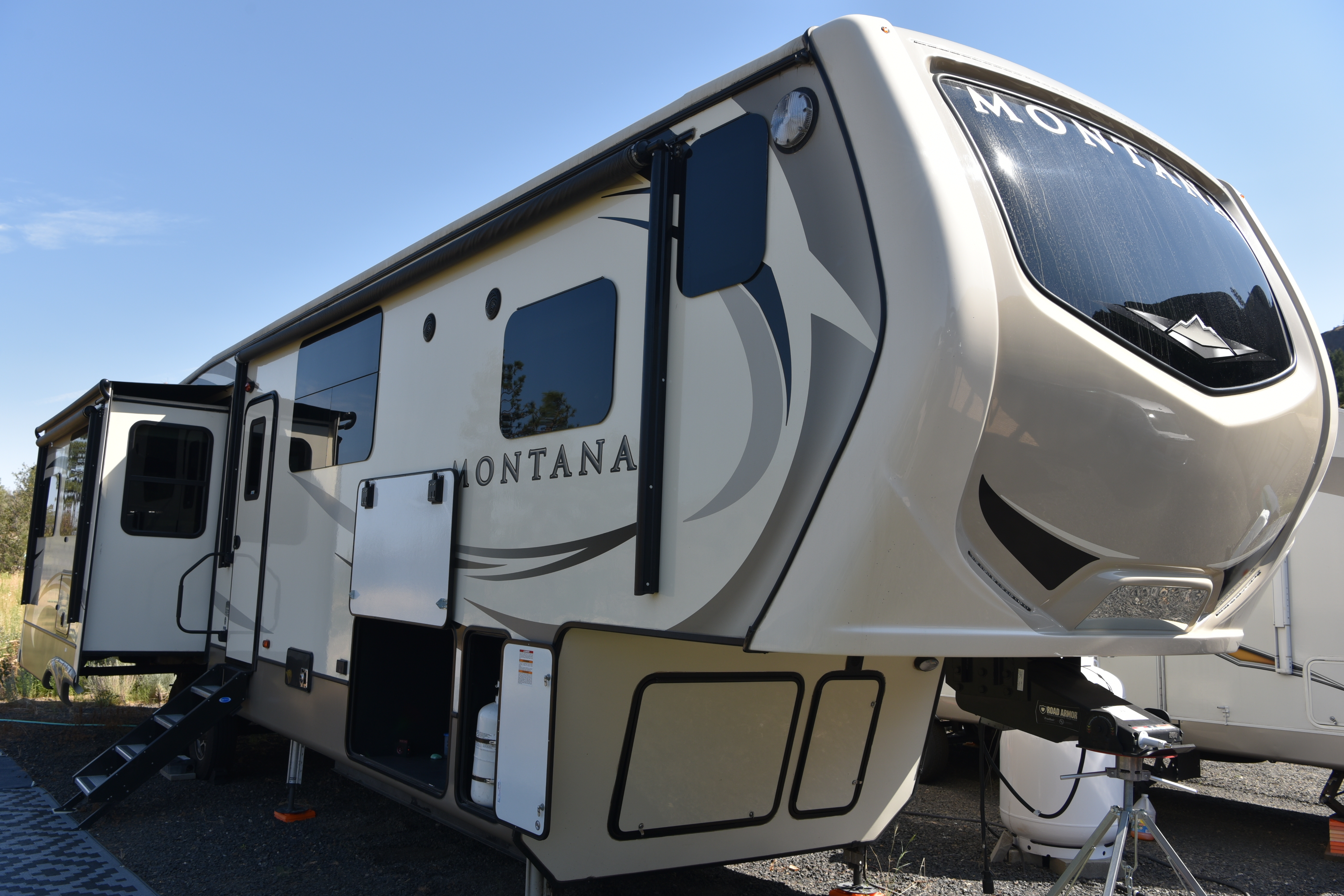 2015-2018 Fifth Wheel RVs - Fifth Wheels For Sale - RV Trader
