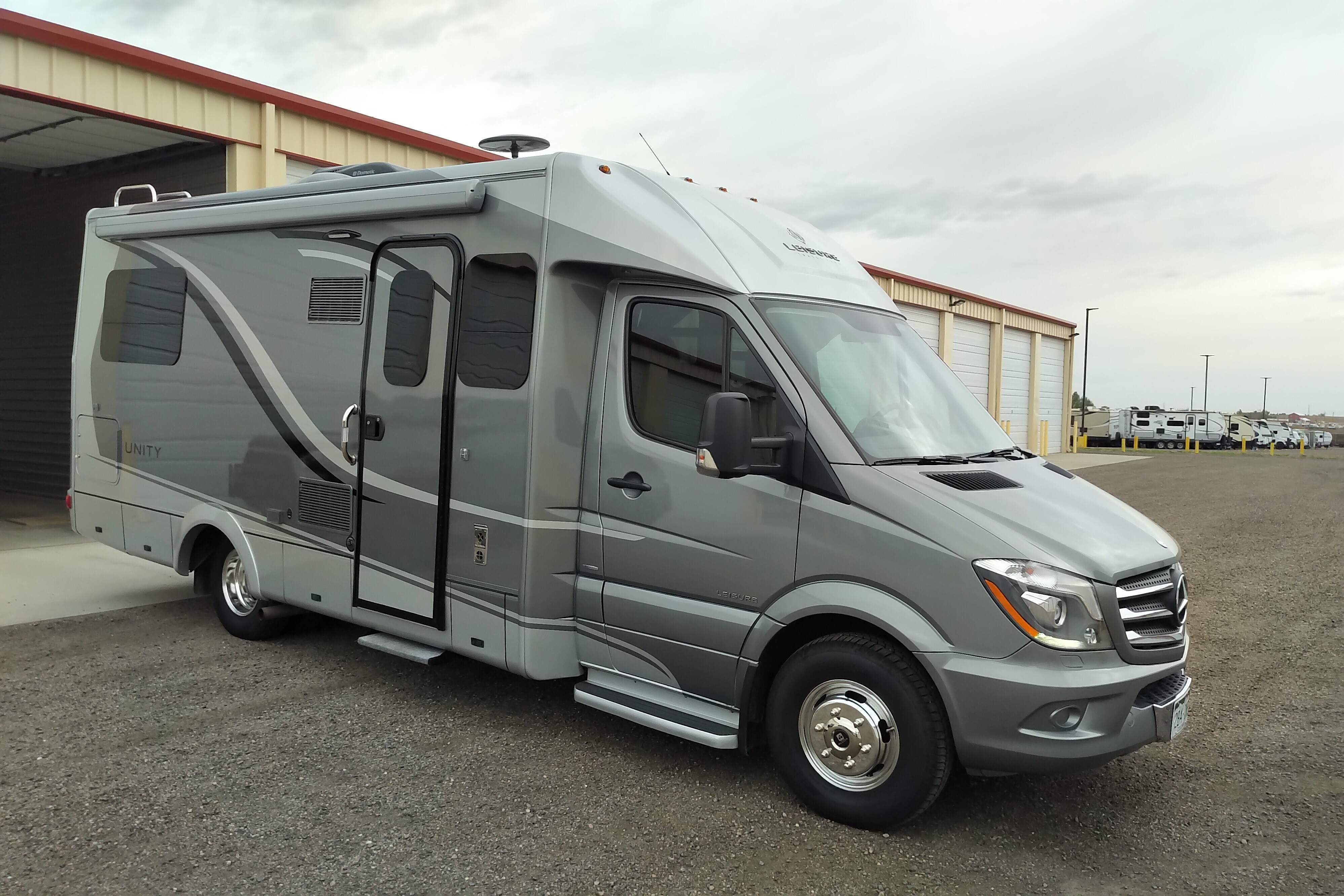 Unity Tb For Sale - Leisure Travel Class B RVs - Class B Motorhomes ...