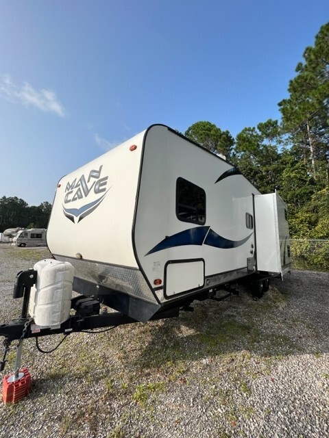 Used 2019-2023 Dune Sport For Sale - Dune Sport Toy Hauler RVs - Toy ...