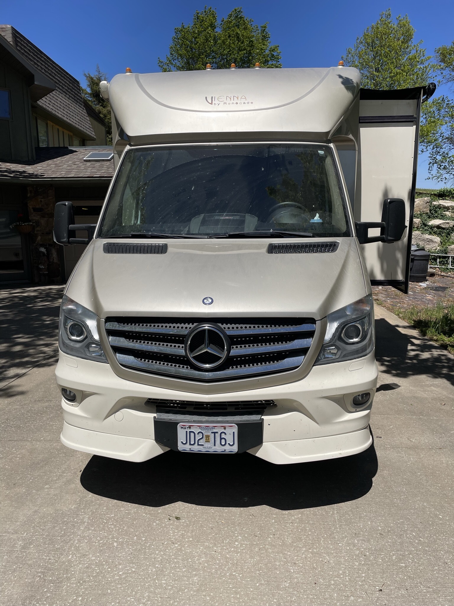 Kansas - Se For Sale - Class B RVs - Class B Motorhomes - RV Trader
