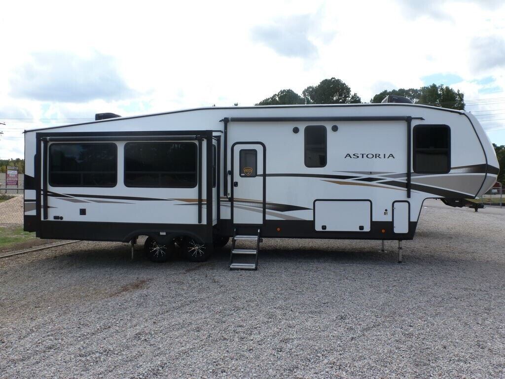 3173RLP Astoria For Sale - Dutchmen Fifth Wheel RVs - Fifth Wheels - RV ...