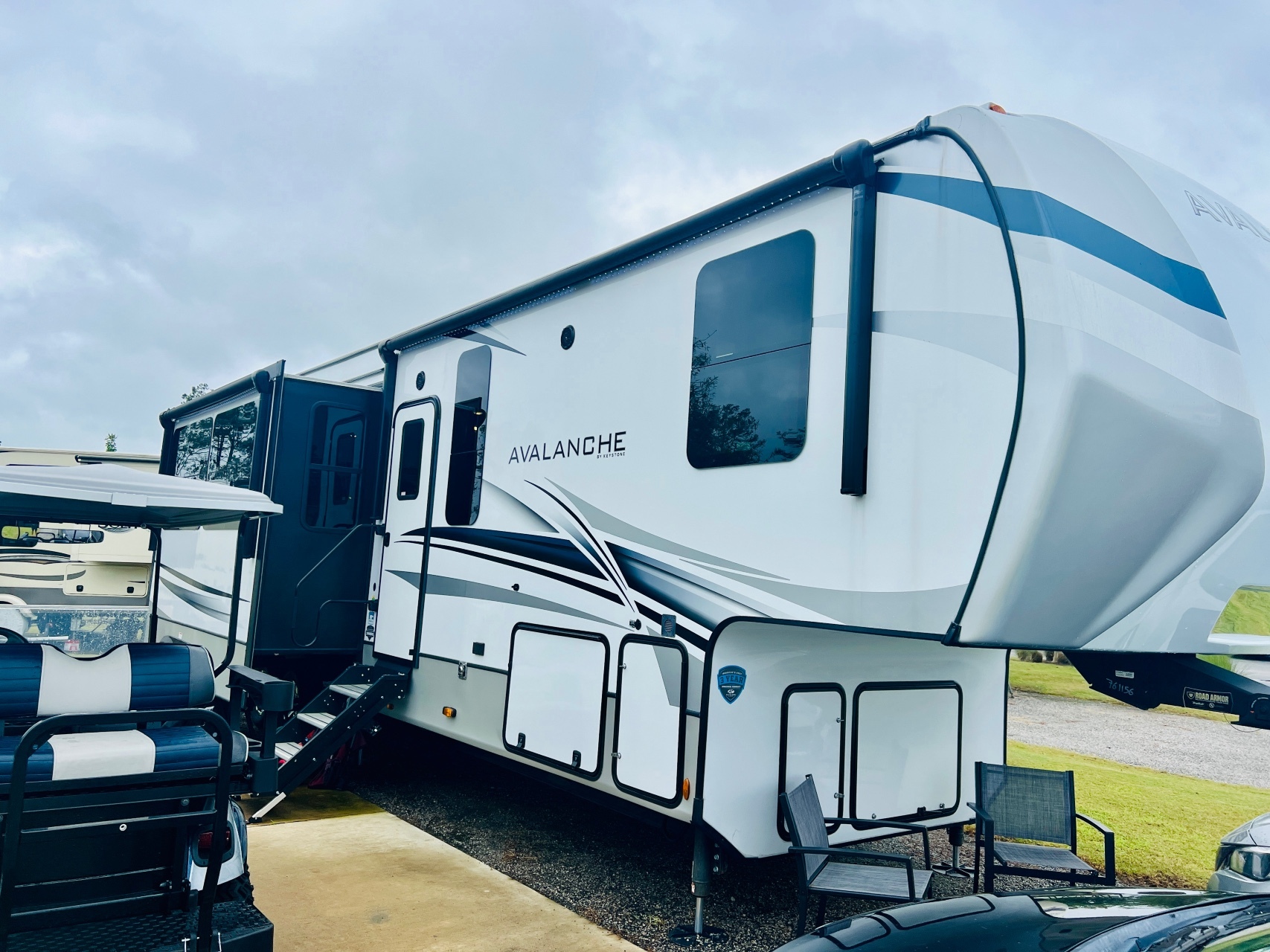 390DS Avalanche For Sale - Keystone Fifth Wheel RVs - Fifth Wheels - RV ...