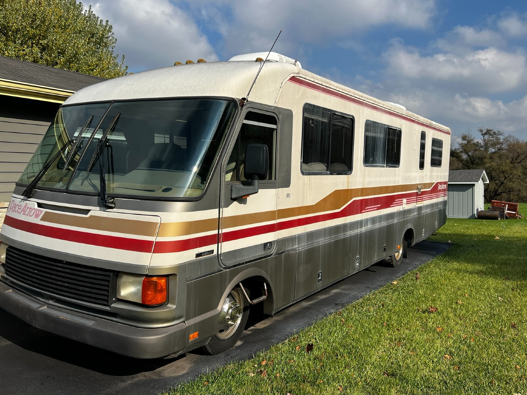 Used 1992 Fleetwood Pace Arrow in Valparaiso, IN- RV Trader