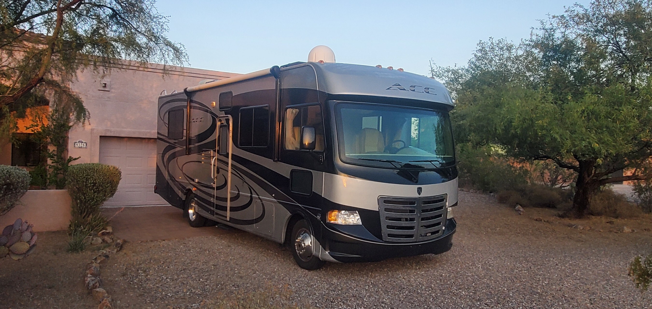 A.c.e. 29.1 For Sale Sleeps 8 - Thor Motor Coach RVs - RV Trader