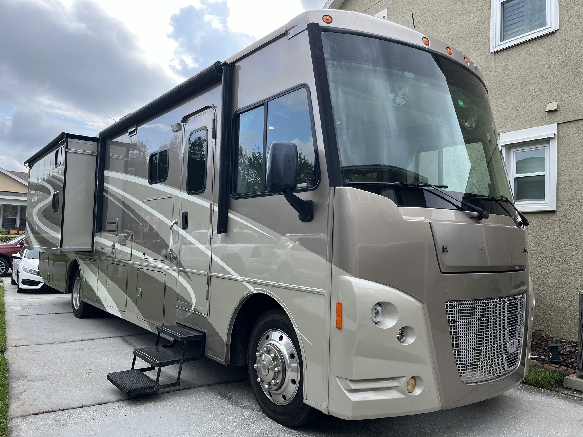 Vista 35B For Sale - Winnebago RVs - RV Trader