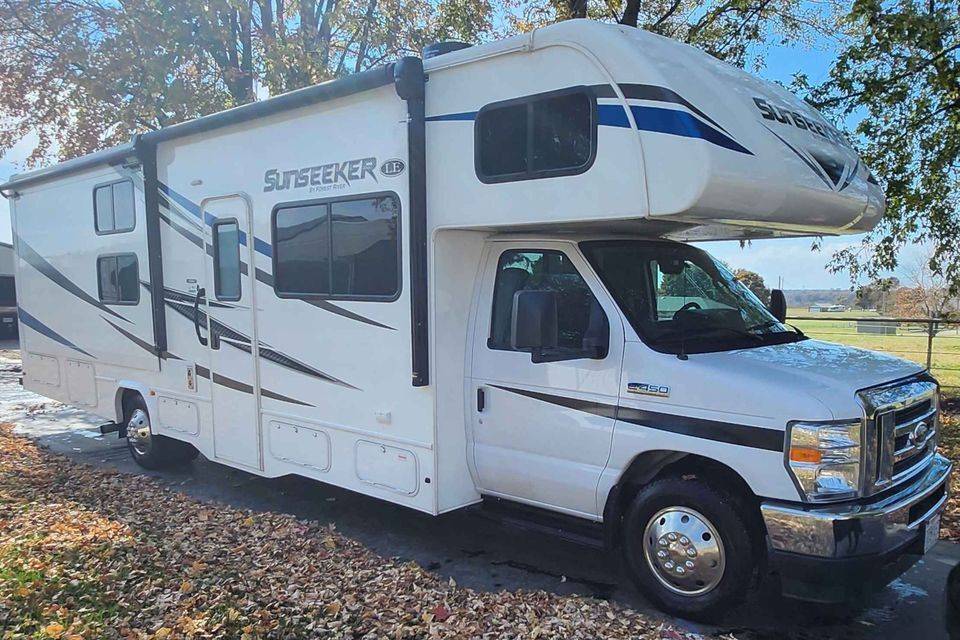 Ozark, MO - Shadow Cruiser For Sale - Class C RVs - Class C Motorhomes ...