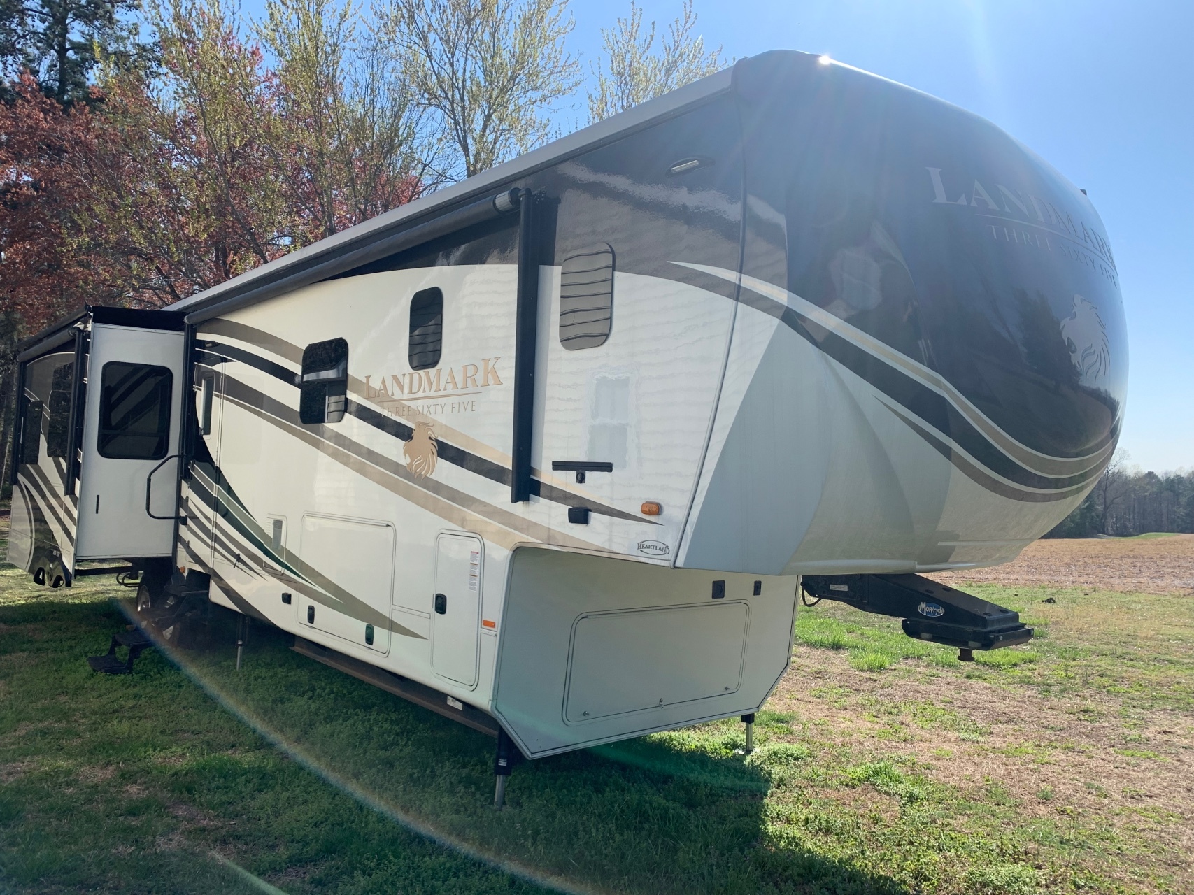 Landmark 365 For Sale - Heartland RVs - RV Trader