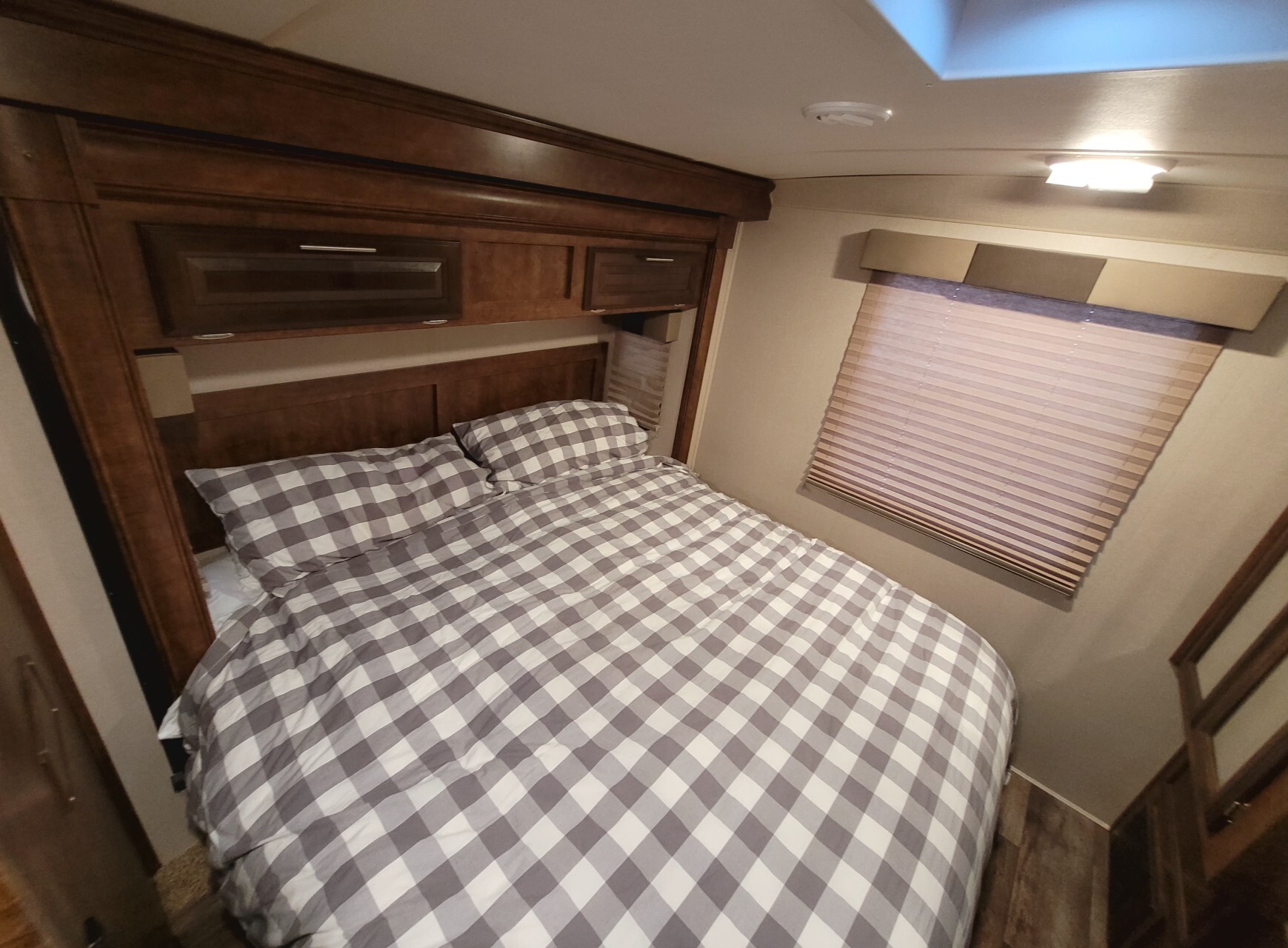 Used 2016 Forest River Fr3 30ds in Fairfax, VA - 5030228989 - RV Trader