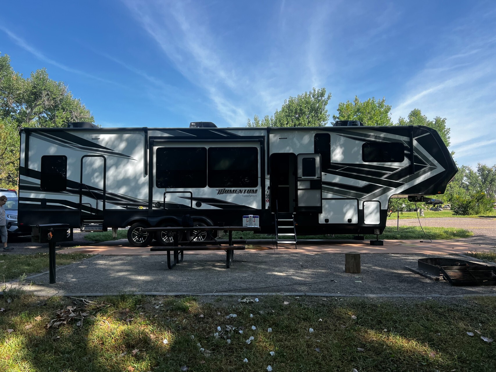 2022 397TH Momentum For Sale - Grand Design RVs - RV Trader
