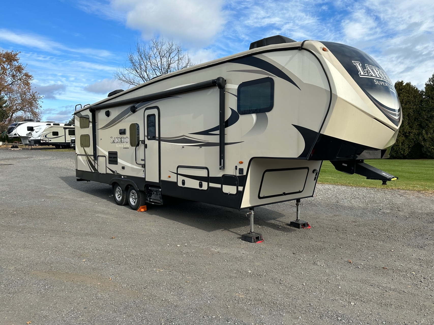 Pennsylvania - Used 285SBH Laredo Super Lite For Sale - Keystone Class ...