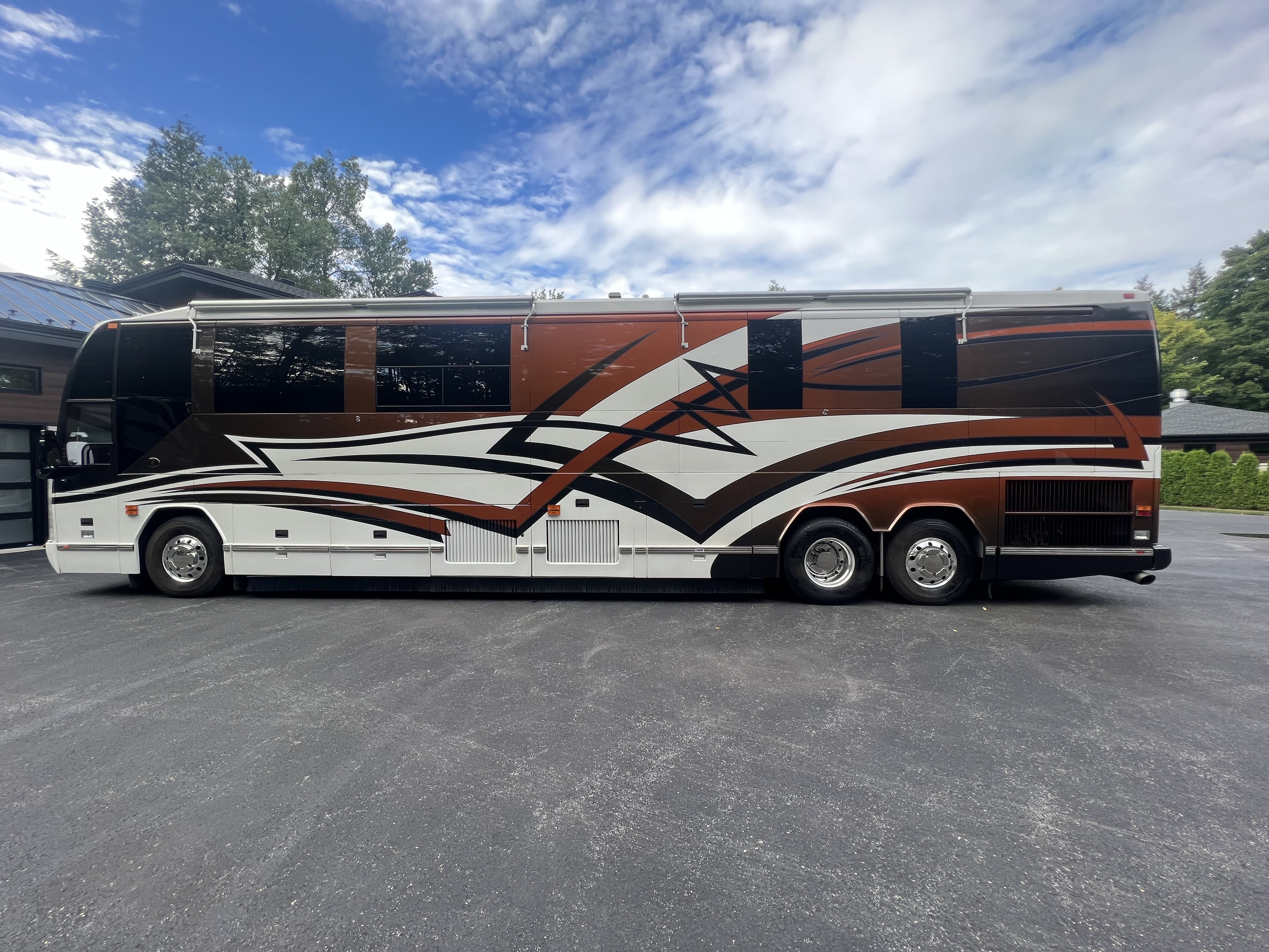 Palm Beach Gardens, FL - Prevost Class A Motorhomes For Sale - RV Trader