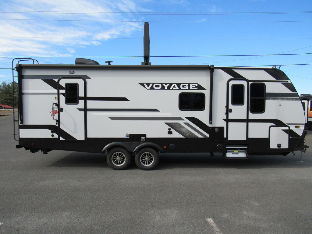 Travel Trailer RVs - Travel Trailers For Sale Sleeps 3 - RV Trader