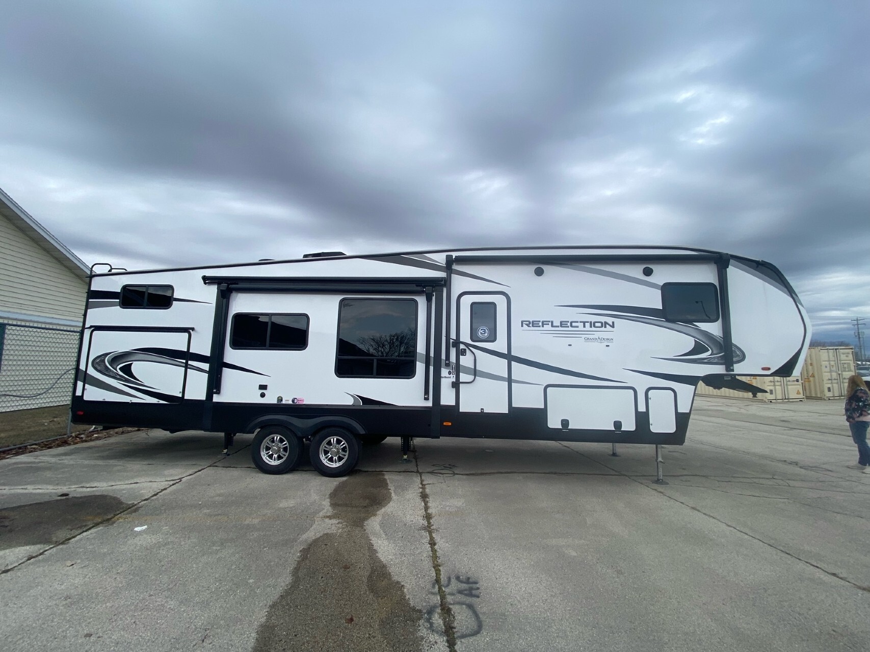 2022 311BHS Reflection For Sale - Grand Design RVs - RV Trader