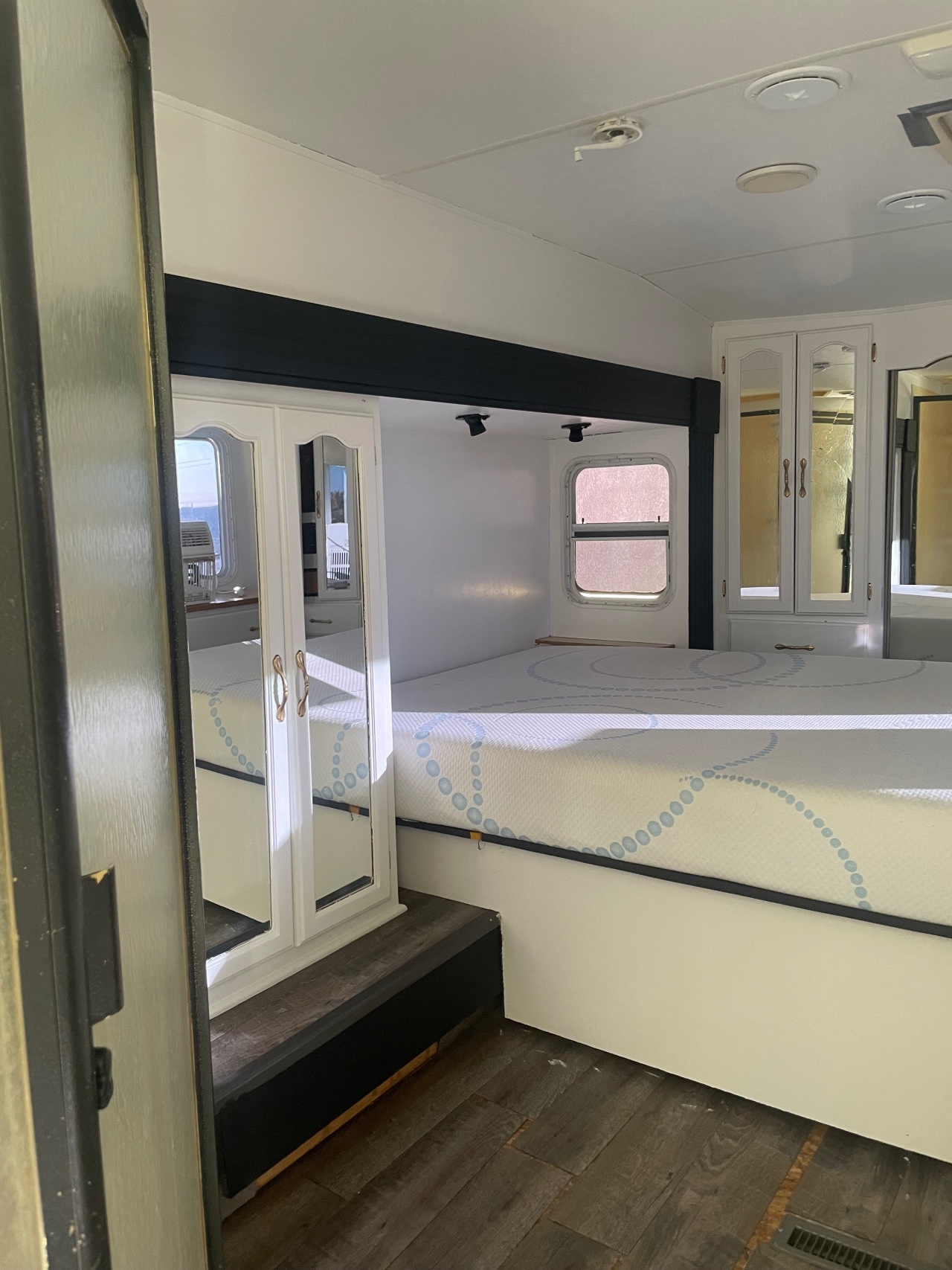 Used 2003 Keystone Challenger in Yuma, AZ - 5030967608 - RV Trader