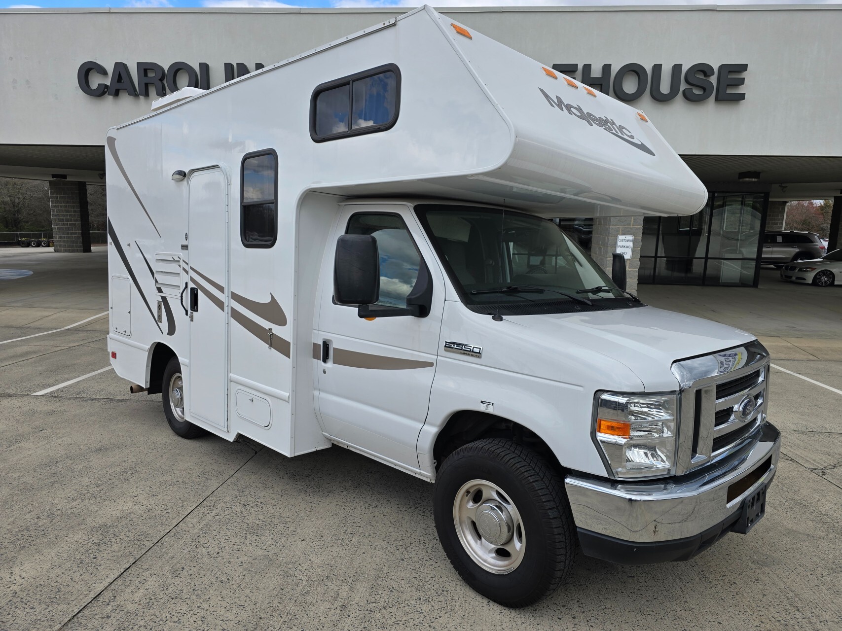 19G Four Winds Majestic For Sale - Thor Motor Coach RVs - RV Trader