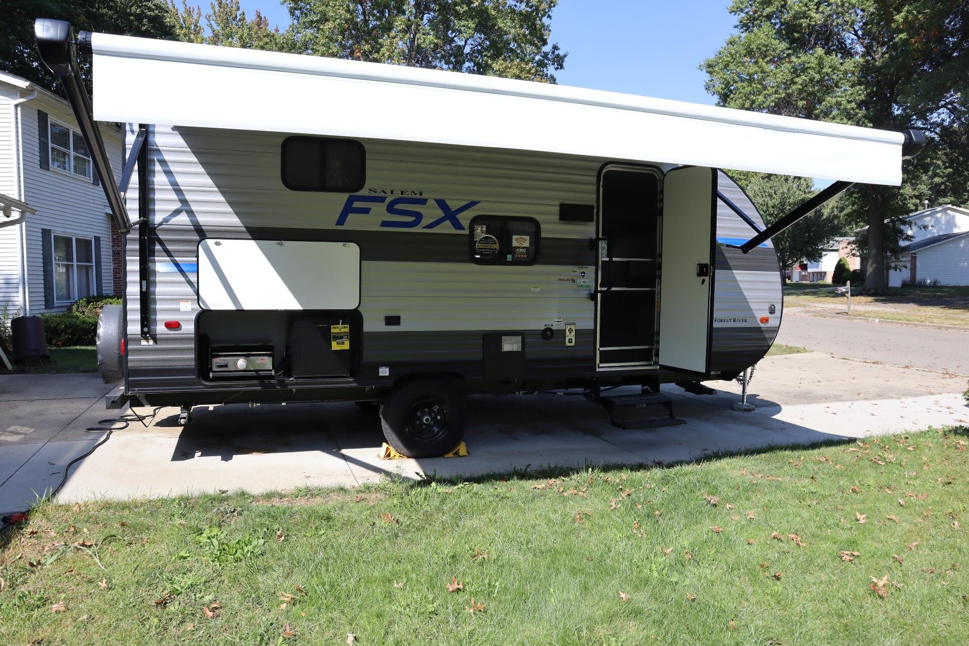Highlander For Sale Sleeps 8 - Travel Trailer RVs - Travel Trailers ...