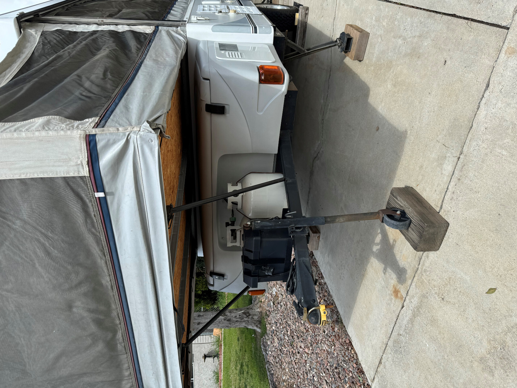 Used 2004 Fleetwood Coleman in Canyon Lake, CA - 5031108569 - RV Trader