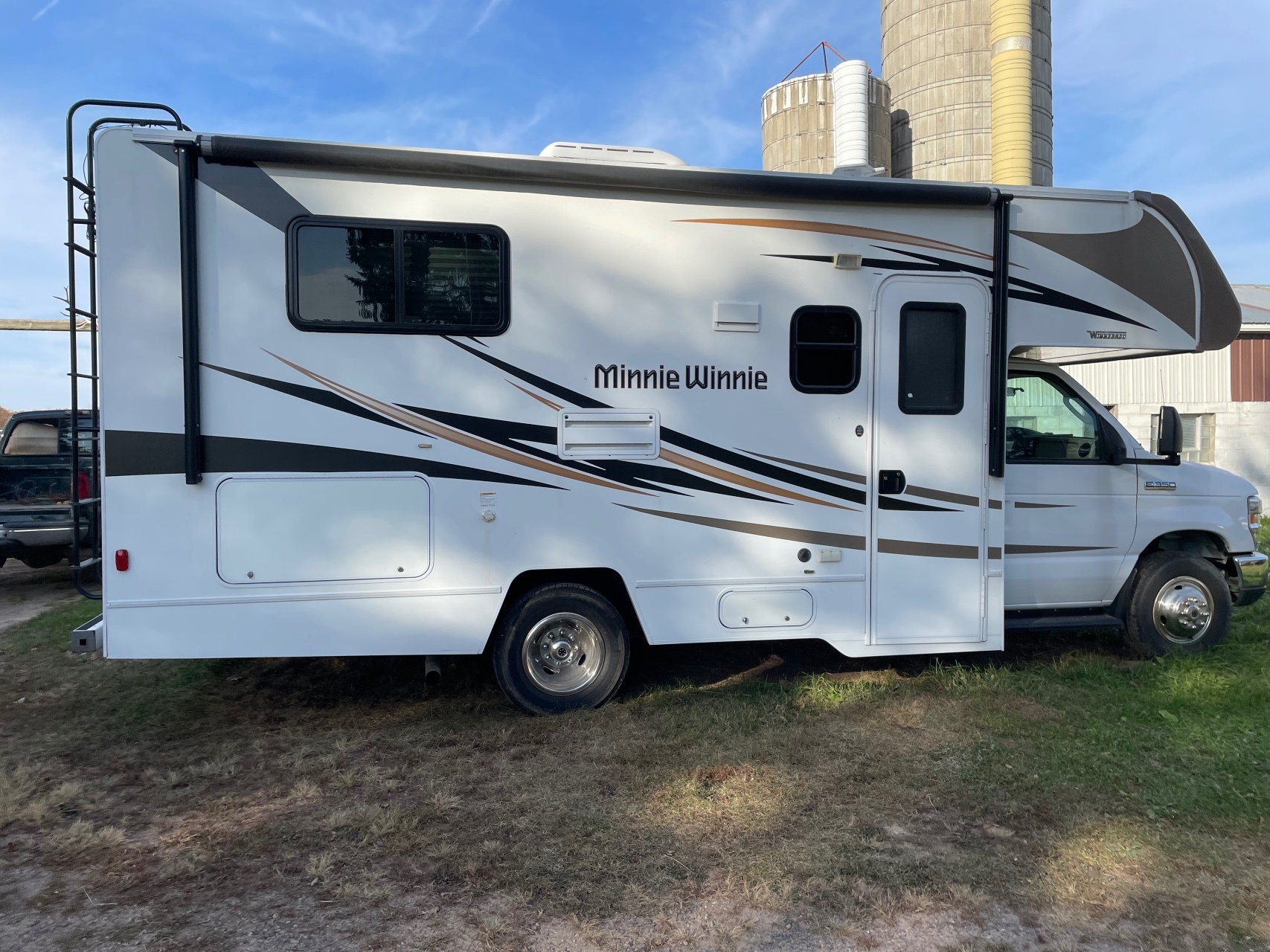 Barron, MN - Minnie Winnie For Sale - Class C RVs - Class C Motorhomes ...