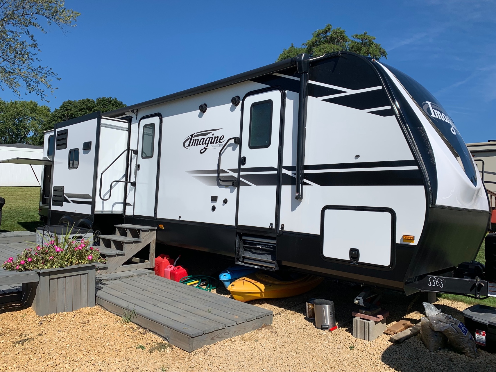 Hazel Green, WI - Used Travel Trailer RVs - Travel Trailer Bunkhouse ...