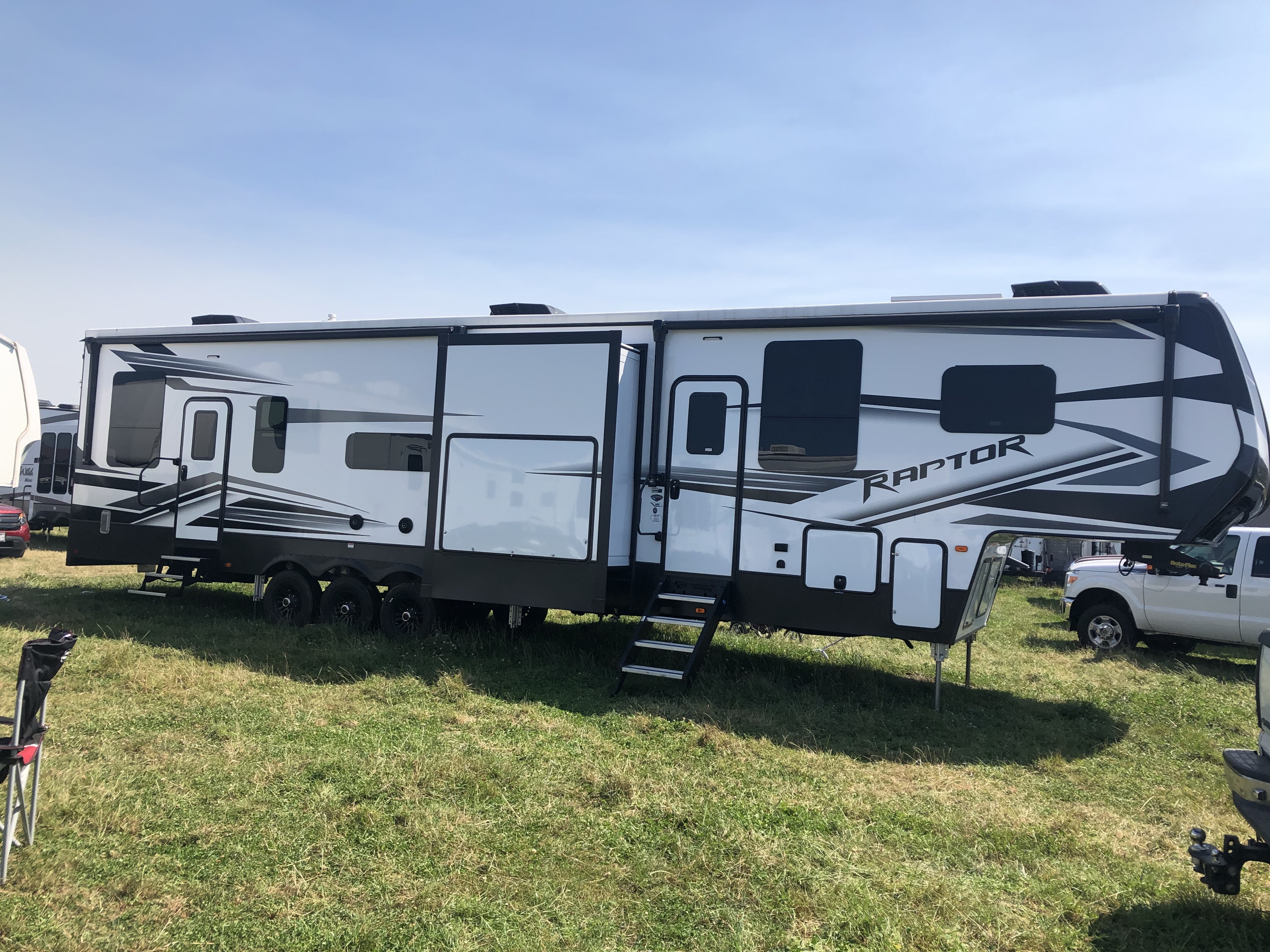 423 Raptor For Sale - Keystone RVs - RV Trader