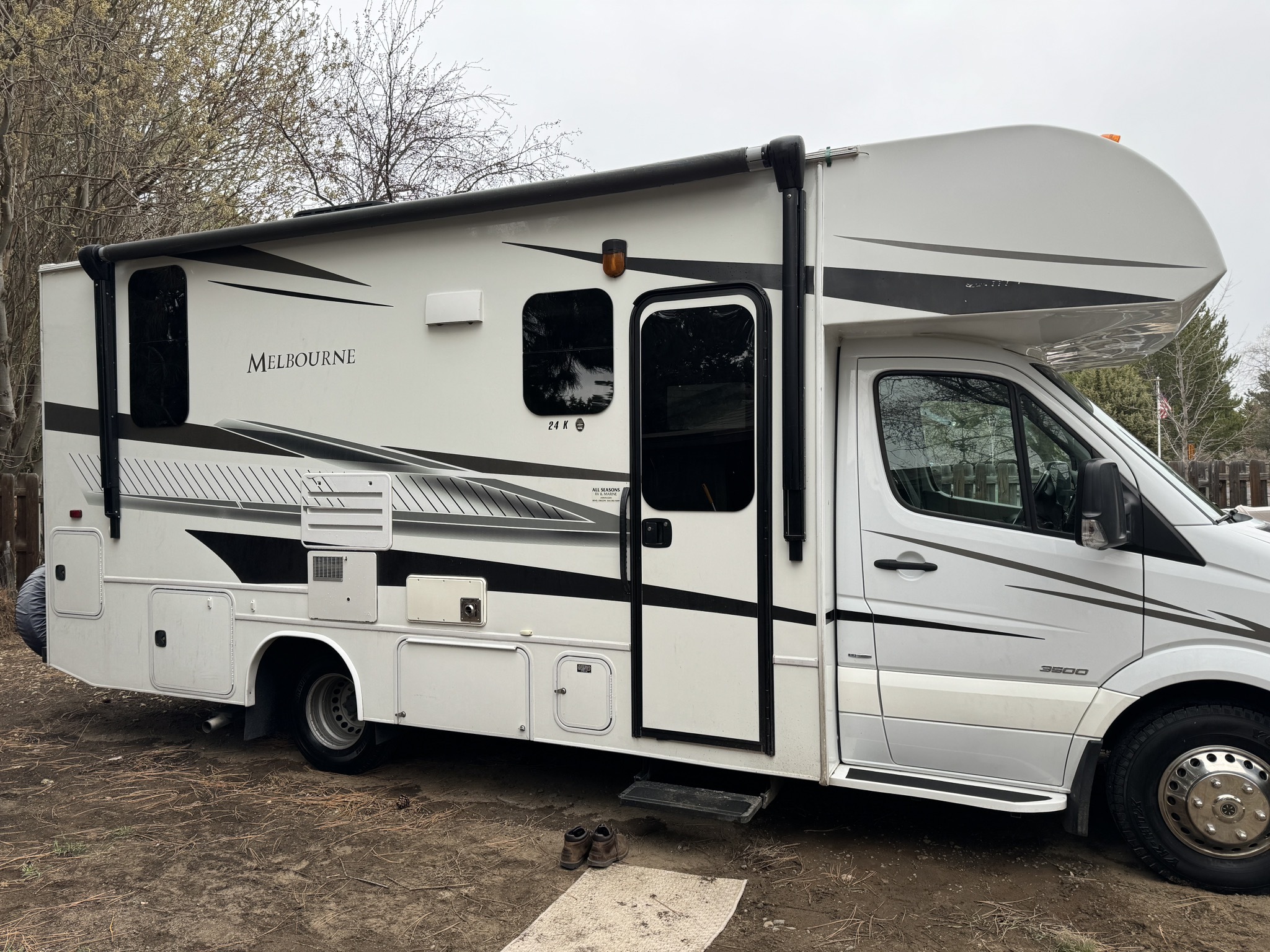 Used 2016 Jayco Melbourne in Bend, OR - 5031513739 - RV Trader
