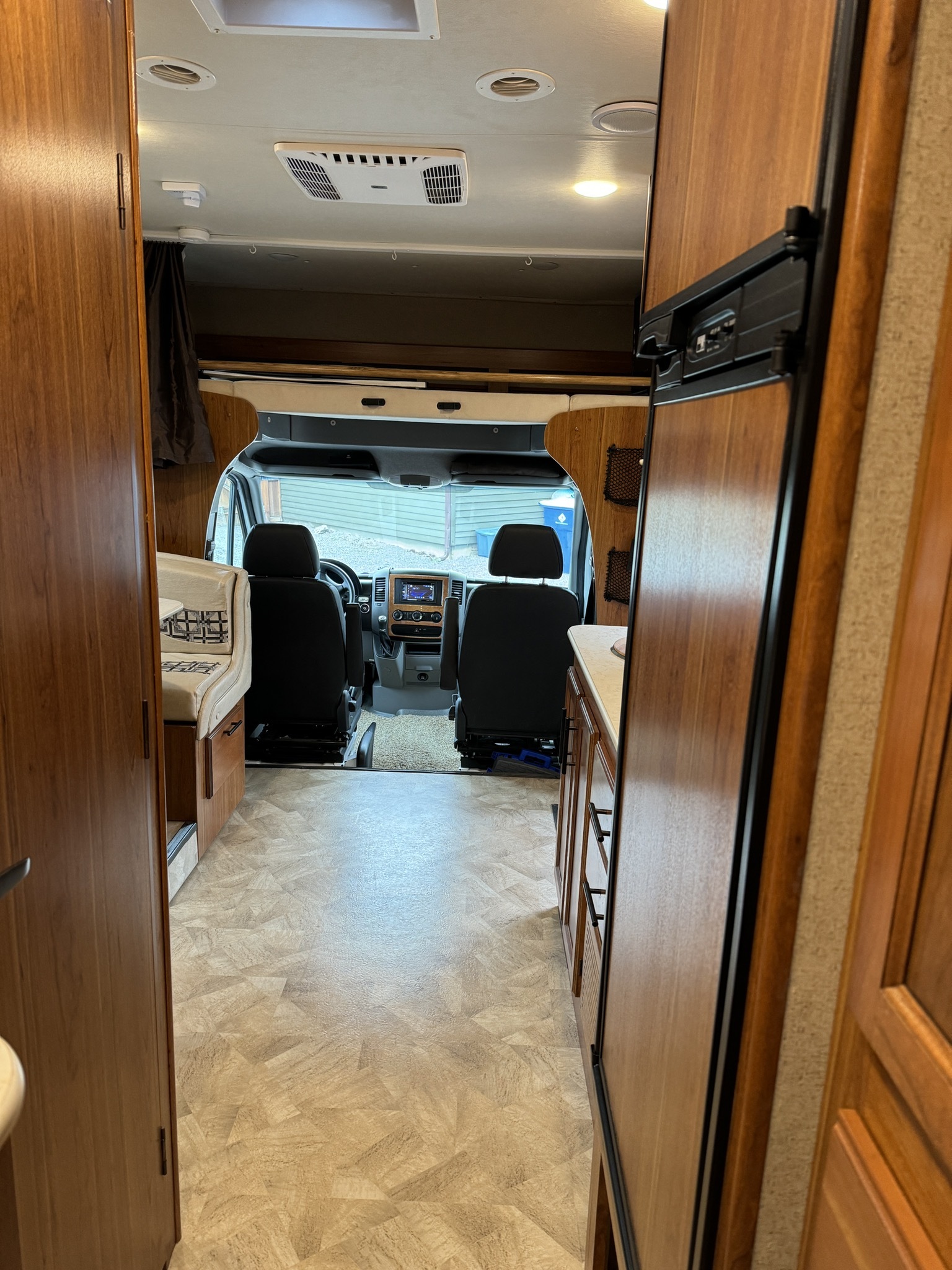 Used 2016 Jayco Melbourne in Bend, OR - 5031513739 - RV Trader