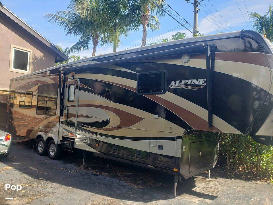 3555RL Alpine For Sale - Keystone RVs - RV Trader