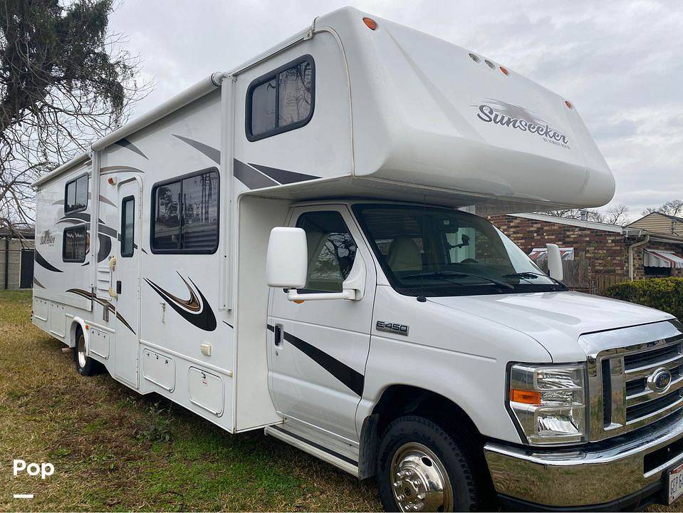 Used 2012-2020 Class C RVs - Class C Motorhomes For Sale Sleeps 11 - RV ...