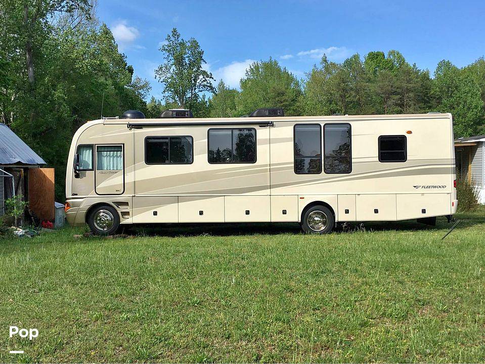 37C Pace Arrow For Sale - Fleetwood RVs - RV Trader